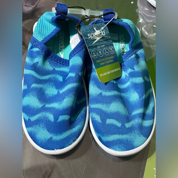 Speedo | Shoes | Nwt Speedo Toddlerboys Booties Water Shoes Shark Fin ...